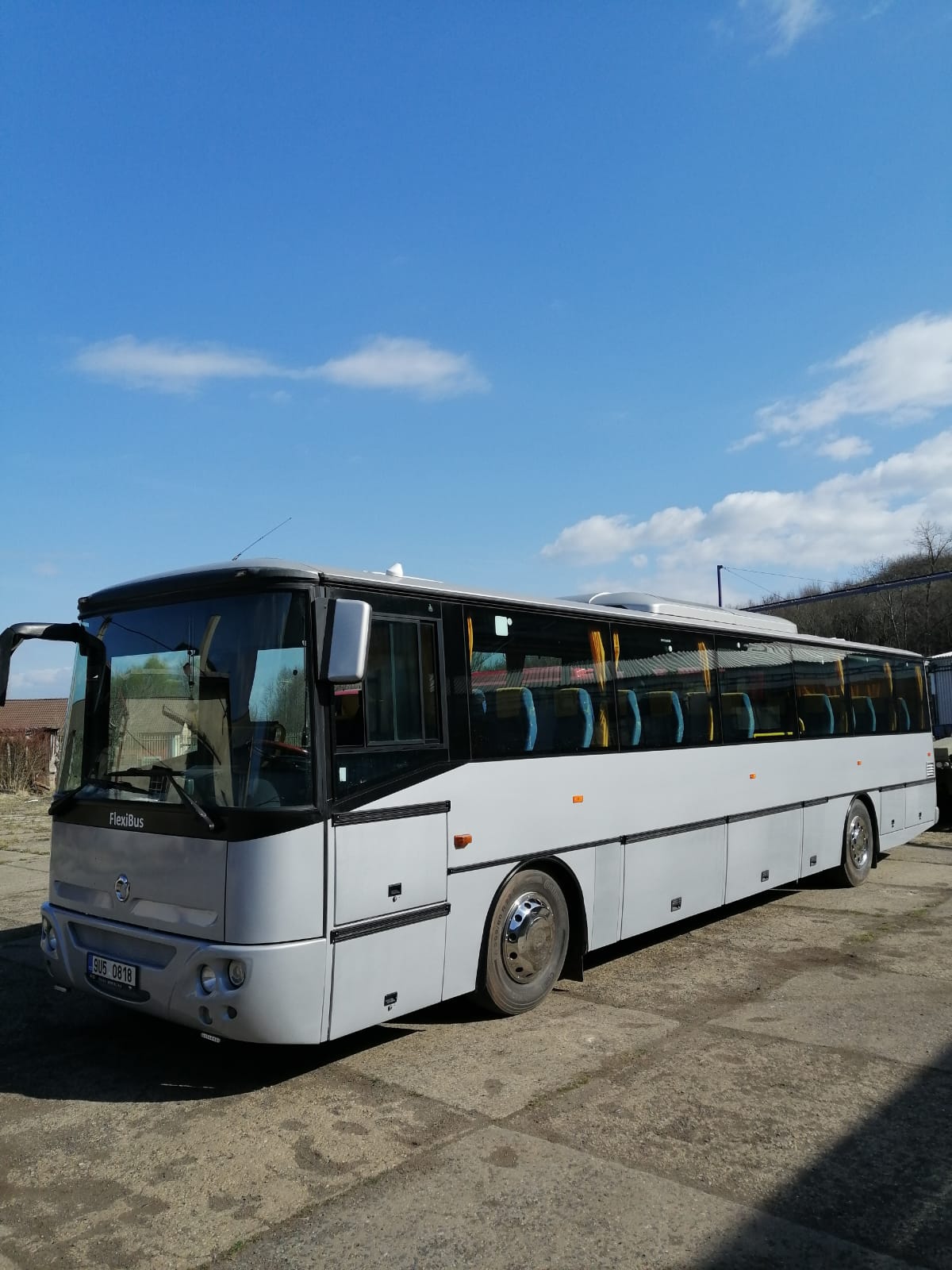 Flexi Bus - autobusová doprava, ověřování tachografů, vývoz septiků